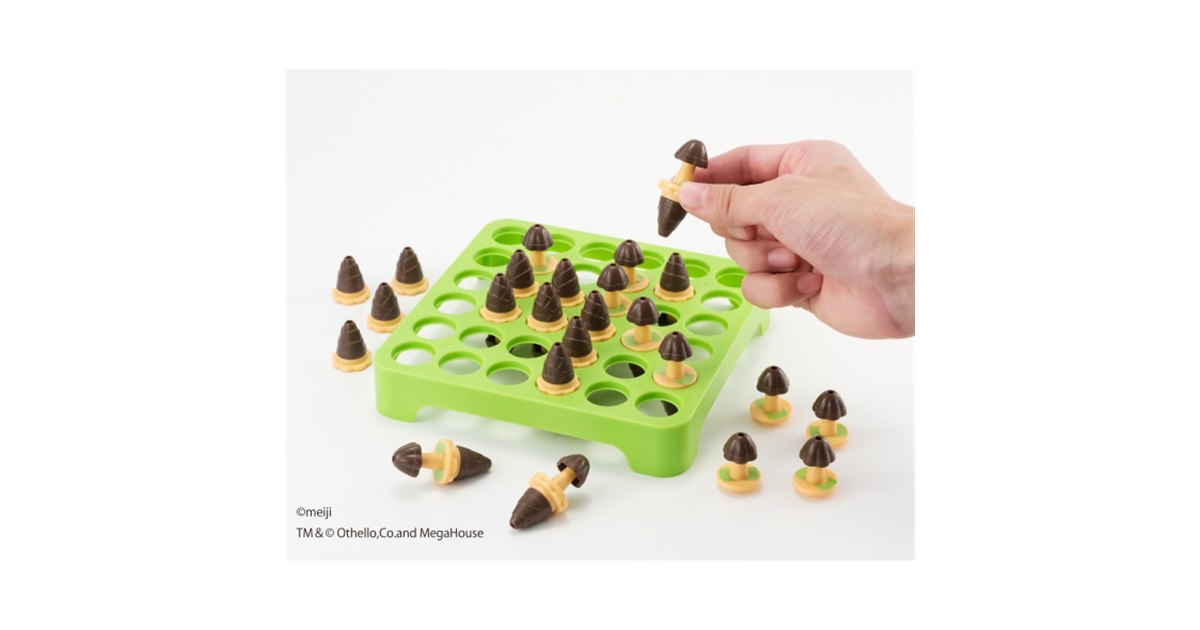 価格.com - 結局どちらが強いのか！ オセロで戦う「きのこの山VSたけのこの里」