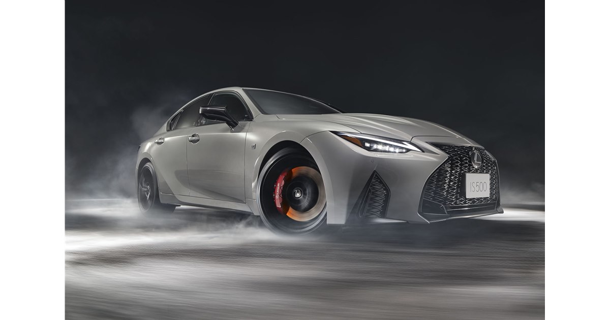 価格.com - これがV8モデルの完成形 「レクサスIS500“クライマックスエディション”」登場