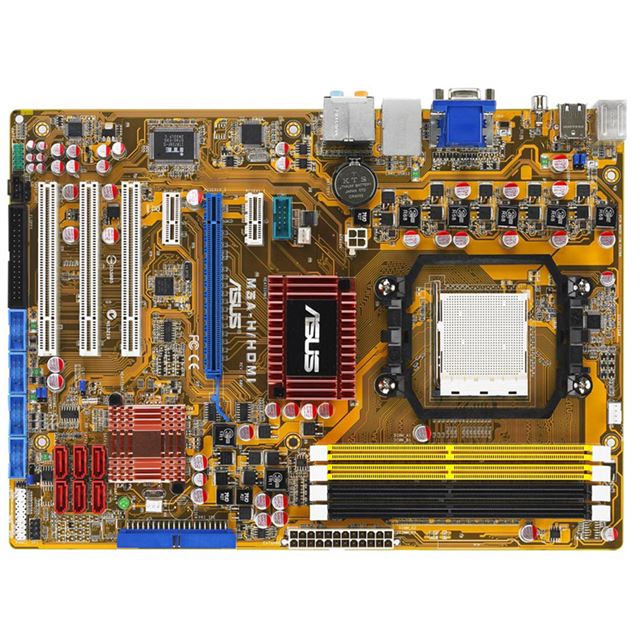 価格.com - ASUS、3-Way SLI対応マザーボード「P5N-T Deluxe」