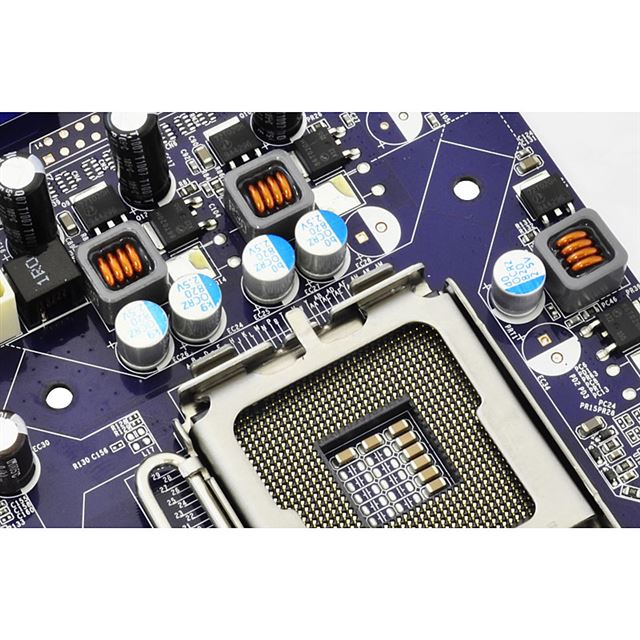 価格.com - FOXCONN、実売5000円のG41搭載Micro ATXマザー