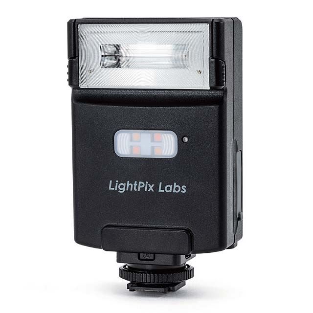 価格.com - LightPix Labs、背面に液晶を搭載したフラッシュ「FlashQ X20」