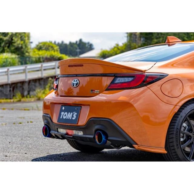 価格.com - トムスが「TOM'S GR86 TS」を発表 「トヨタGR86」をベースとしたコンプリートカー