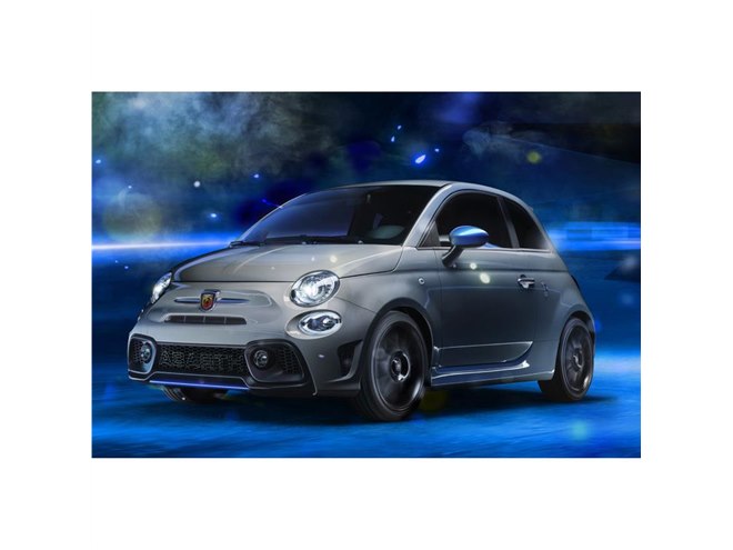 価格.com - ステランティス ジャパンが「アバルトF595／695」の日本国内販売を終了