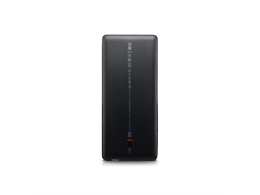 価格.com - iriver、MP3プレーヤー「E50 METAL」の8GBモデル