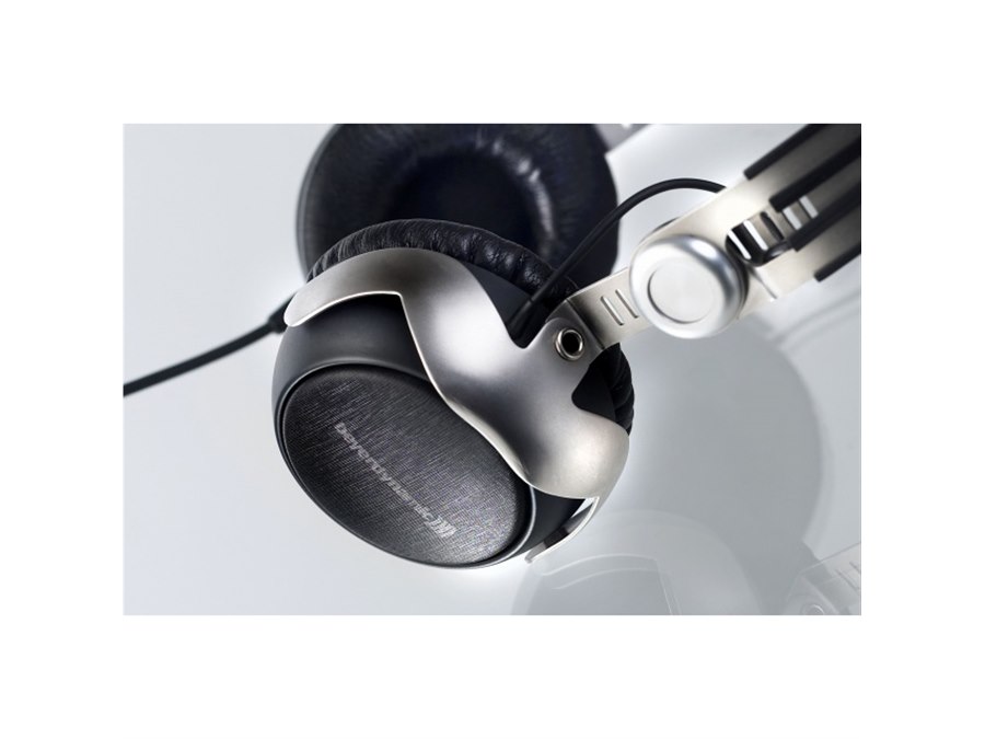 価格.com - beyerdynamic、モニターヘッドホン「DT 1350」