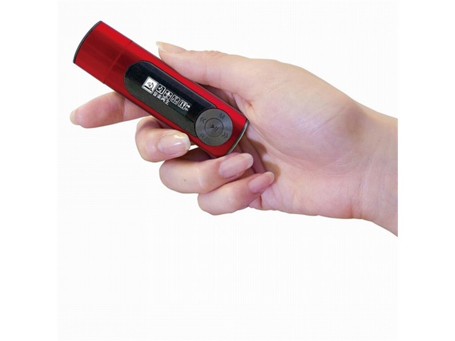 価格.com - Lyumo、8GBで2,980円のMP3プレーヤー「Lyumo M11」