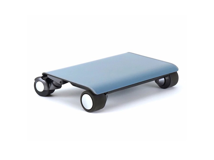 価格.com - 13型ノートPCサイズの“カバンに入るクルマ”「WALKCAR」が国内発売