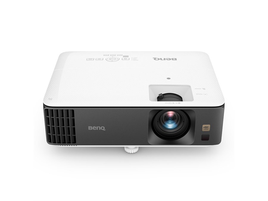 価格.com - BenQ、高輝度3200ANSIルーメンの4K UHDプロジェクター「TK700」