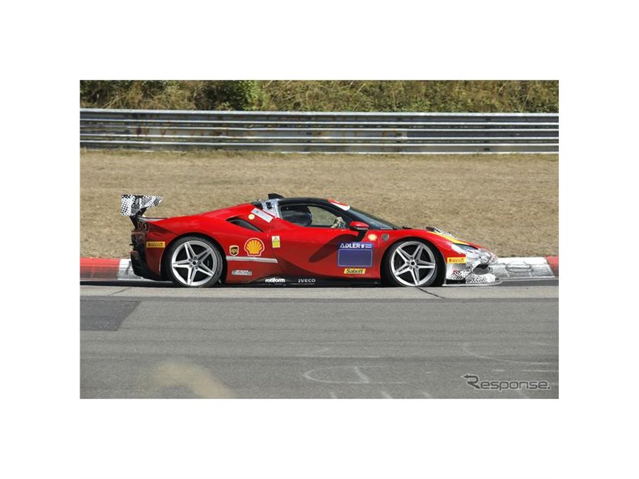 価格.com - こんなド派手でロードカー!? フェラーリのPHEVスーパーカー『SF90』がさらに進化
