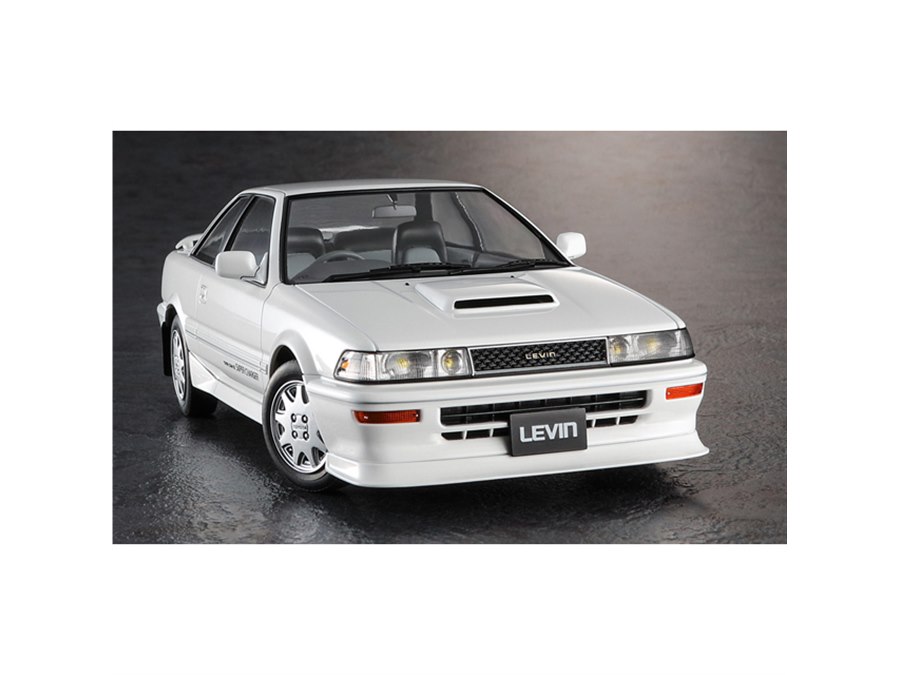 価格.com - トヨタ「カローラ レビン AE92 GT-Z 」を1/24で再現、レジン製リップスポイラー付き