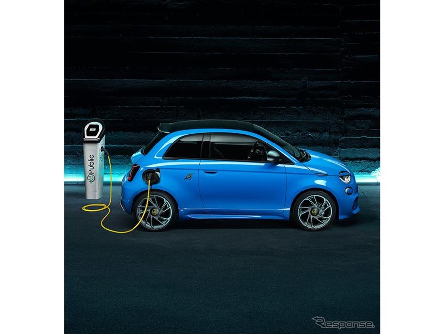 価格.com - 電気サソリにしびれる?! アバルト初のEV『500e』