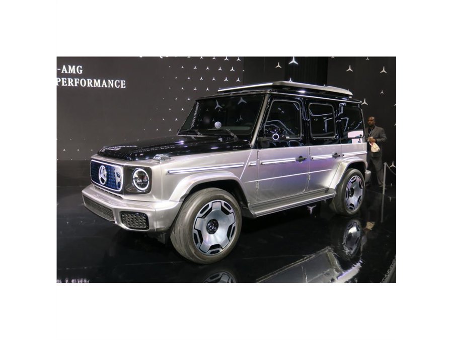 価格.com - メルセデス・ベンツは「EQG」と「AMG C63 S」を日本初公開【ジャパンモビリティショー2023】