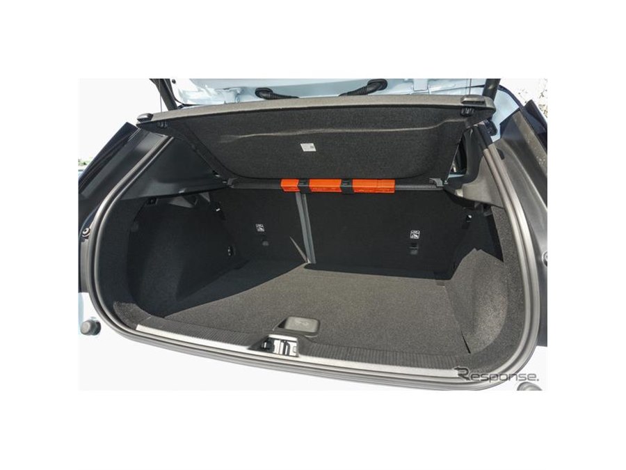 価格.com - 補助金込みで400万円台、ボルボの新型EV『EX30』は安い？ BYD、ヒョンデの脅威に