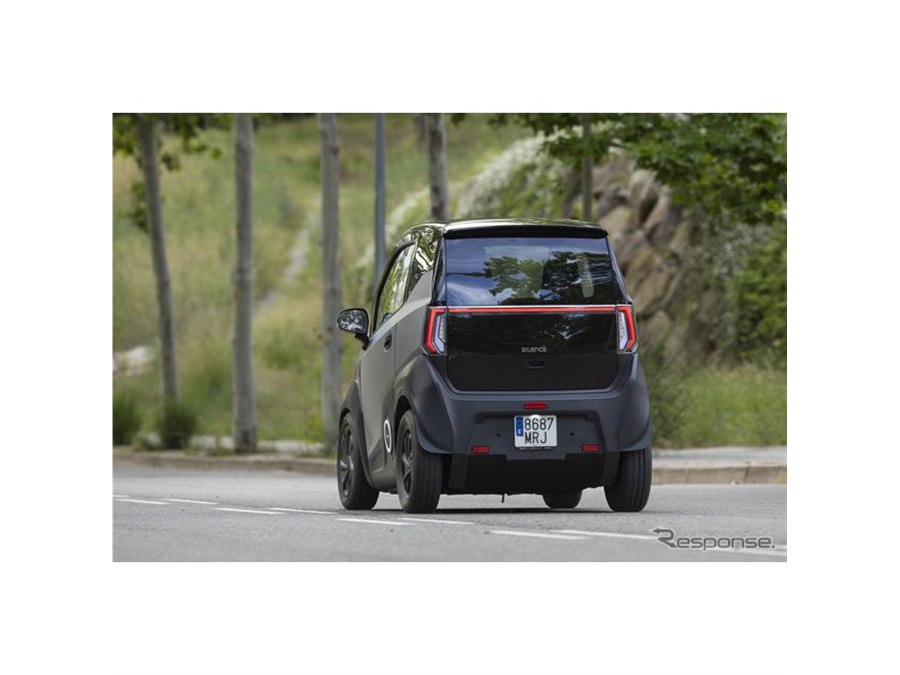 価格.com - 15歳から運転できる超小型EV『Silence S04』スペインから誕生、バッテリーは交換式