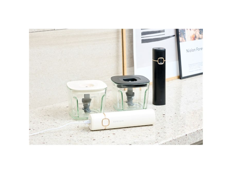 価格.com - EPEIOS、「刻む/挽く/混ぜる/おろす/泡立てる」の5役をこなす充電式フードプロセッサー