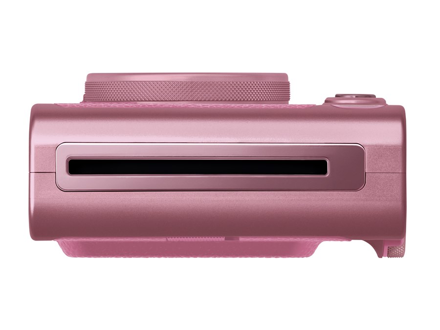 価格.com - 富士フイルム、特別カラーを採用した「instax mini Evo PINK」を限定発売