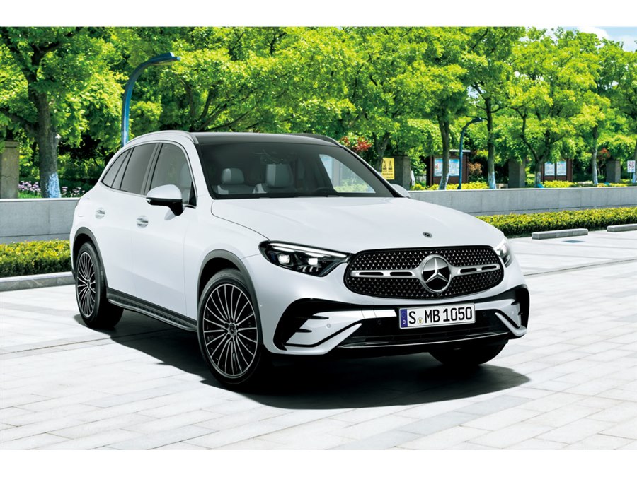 価格.com - メルセデスの「GLC」と「GLCクーペ」に新たなエントリーモデル「コア」が登場