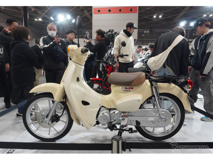 価格.com - 原付免許で乗れる110ccのホンダ『スーパーカブ』発表、発売時期は「もうしばらく」…大阪モーターサイクルショー2025