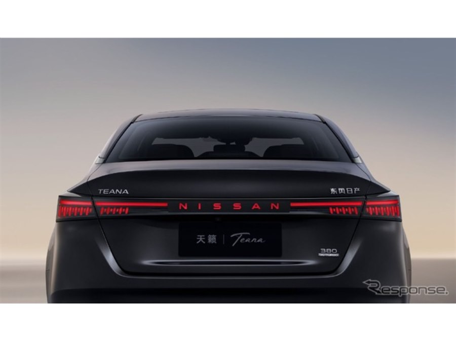価格.com - 日産『ティアナ』新型、HUAWEIの最新コックピット搭載で約310万円から…広州モーターショー2025