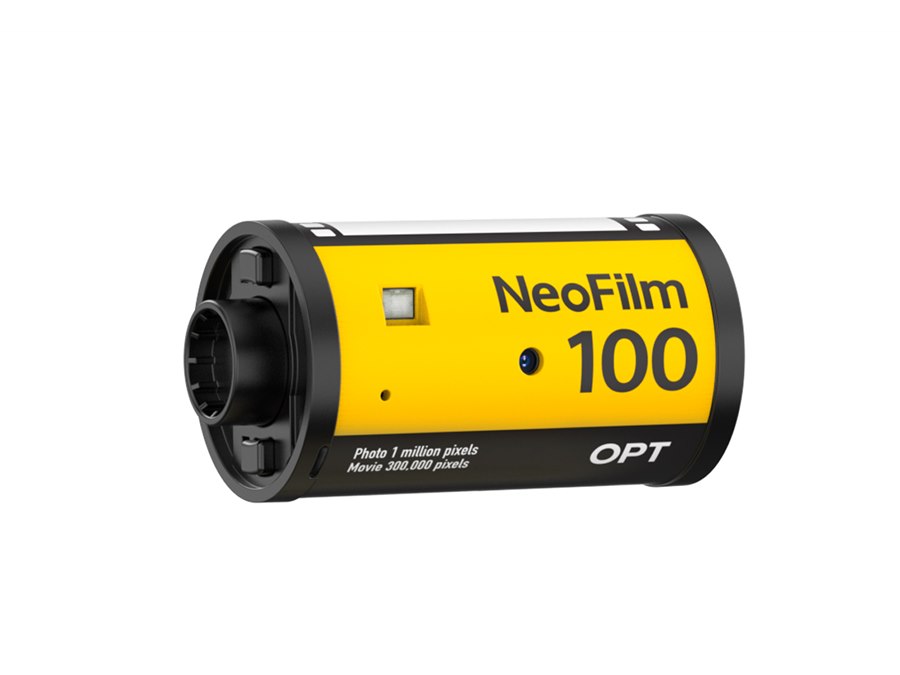 価格.com - 5,940円、クラシックなフィルム型デジタルカメラ「OPT100 Neo Film」