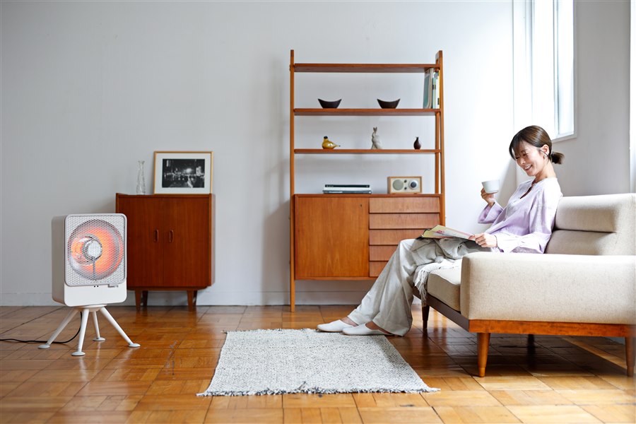 価格.com - シロカ、1200W相当の暖かさが得られる「リフレクトヒーター ぽかエコー SH-LF251」