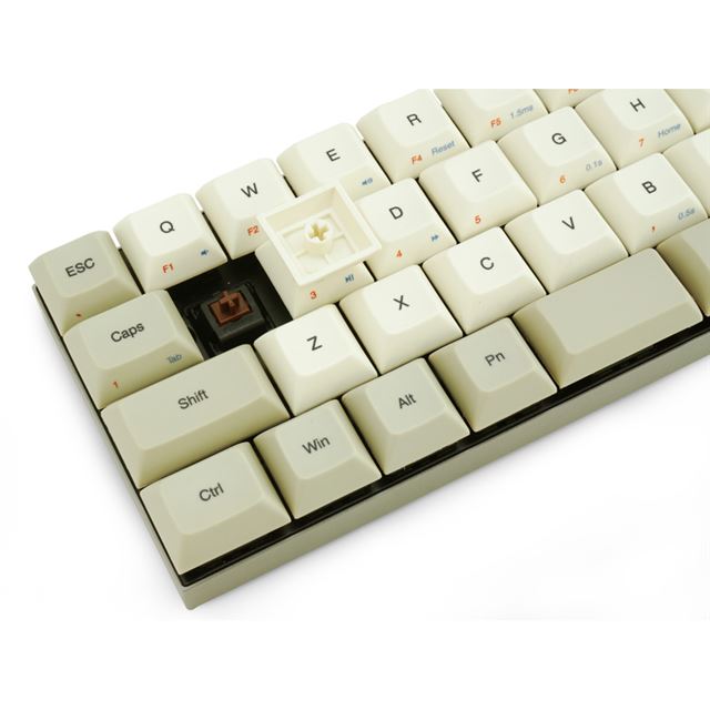 価格.com - Vortexgear、40％サイズの小型メカニカルキーボード「Vortex CORE 47keys」