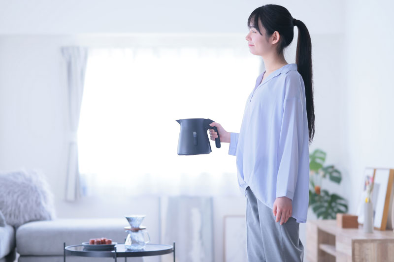 価格.com - [PR企画]タイガーの電気ケトル「PCS-A080」新生活がもっと便利で豊かになるアイテム