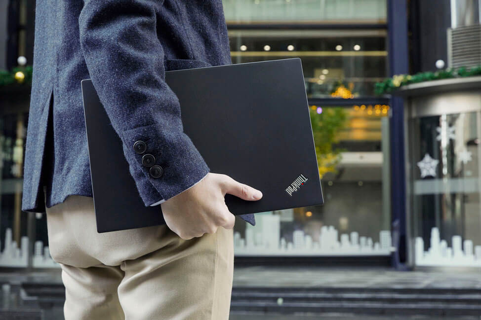 変わらない翼|Lenovo ThinkPad T490s|価格.com インプレッション 変わらない翼|Lenovo ThinkPad T490s|価格.com インプレッション