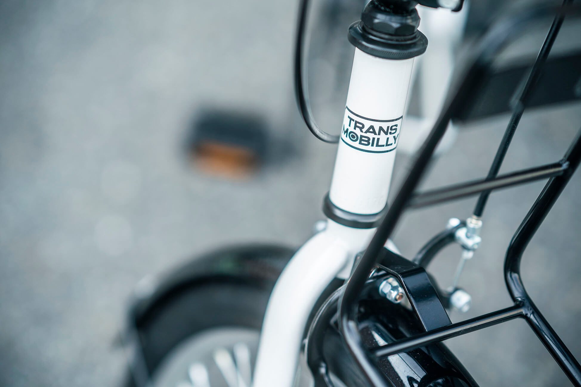 シンプル・イズ・ベスト｜TRANS MOBILLY E-BASIC (92213)｜価格.com インプレッション