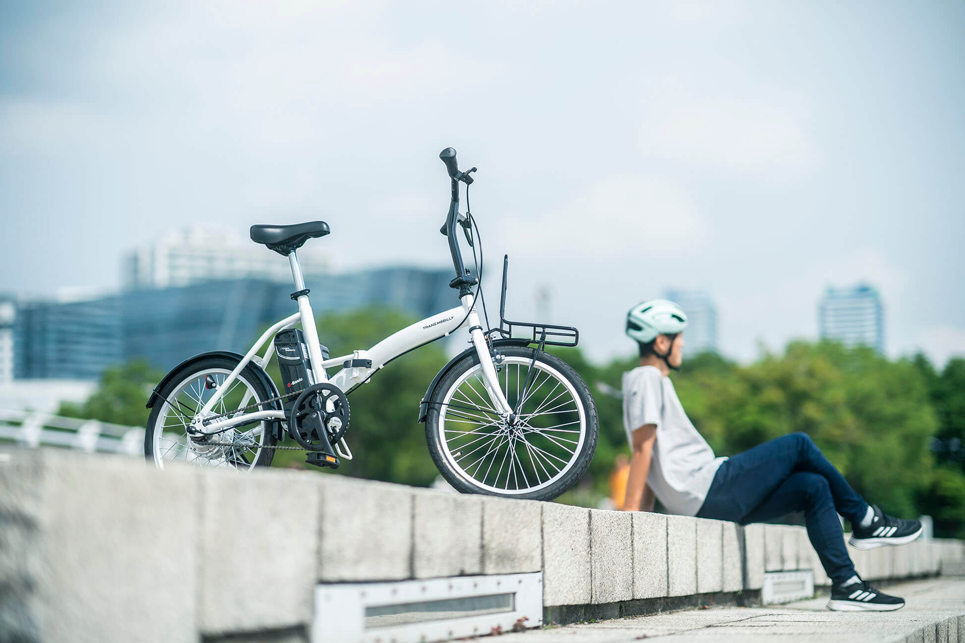 シンプル・イズ・ベスト｜TRANS MOBILLY E-BASIC (92213)｜価格.com インプレッション