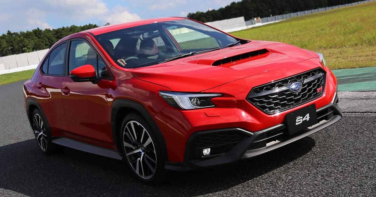 スバル 新型「WRX S4」2.4Lターボの走りを先代と比較試乗！ - 価格.comマガジン
