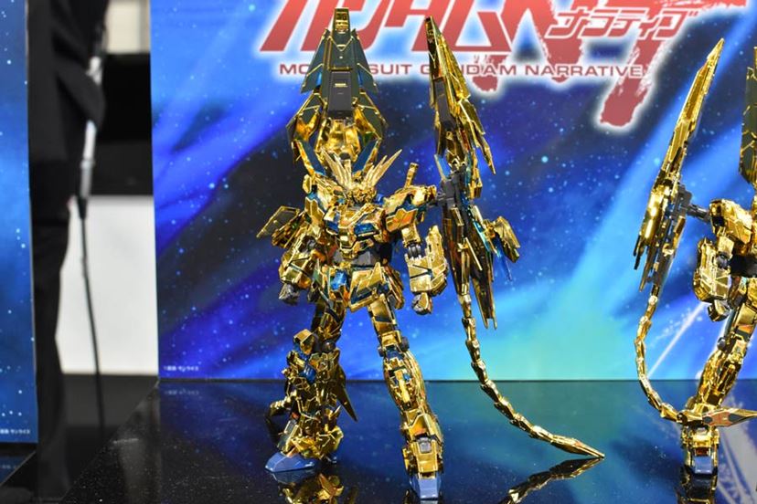 工業デザイン視点のガンダム「G40」や「FAZZ Ver.Ka」などを展示 工業デザイン視点のガンダム「G40」や「FAZZ Ver.Ka」などを展示