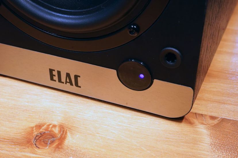 テレビスピーカーとしても使えるELACのHDMI搭載スピーカー テレビスピーカーとしても使えるELACのHDMI搭載スピーカー