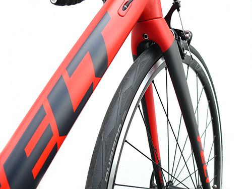 価格.com - FELT FR60 2017年モデル [シアン] スペック・仕様