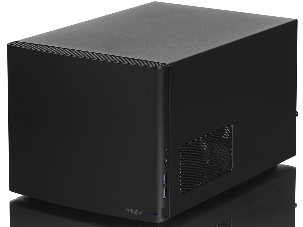 価格.com - 『本体1』 Node 304 FD-CA-NODE-304-BL [Black] の製品画像